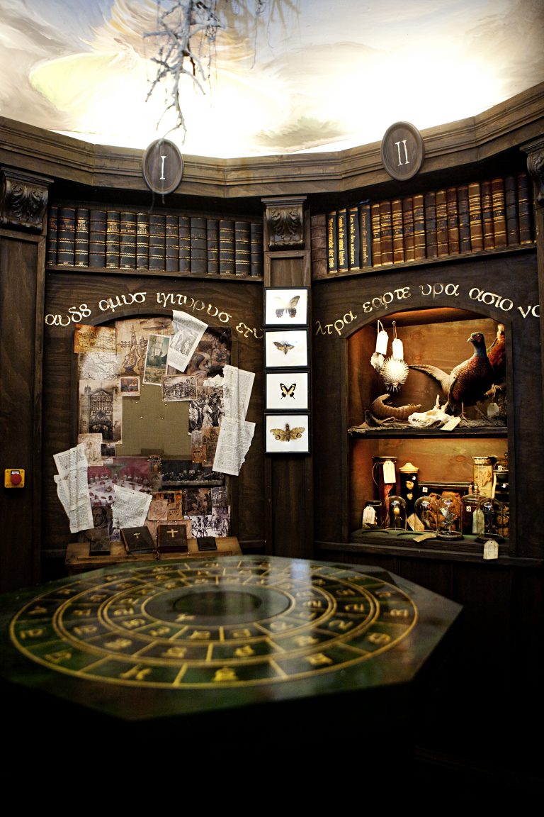 THE ROOM – Escape Room Berlin - Escape Maniac