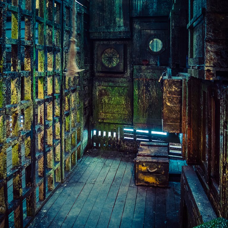 Enigmania Duisburg – Das Geisterschiff – Escape Room Duisburg - Escape Maniac